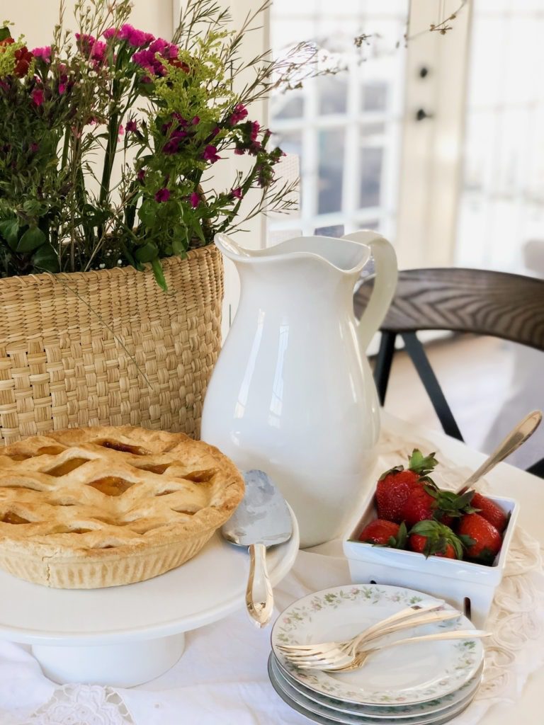 How to Set a Cozy Cottagecore Tablescape - hostessology