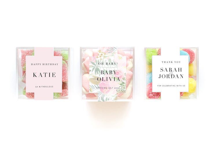 2022 Graduation Party Favors that Will Wow Your Guests - hostessology