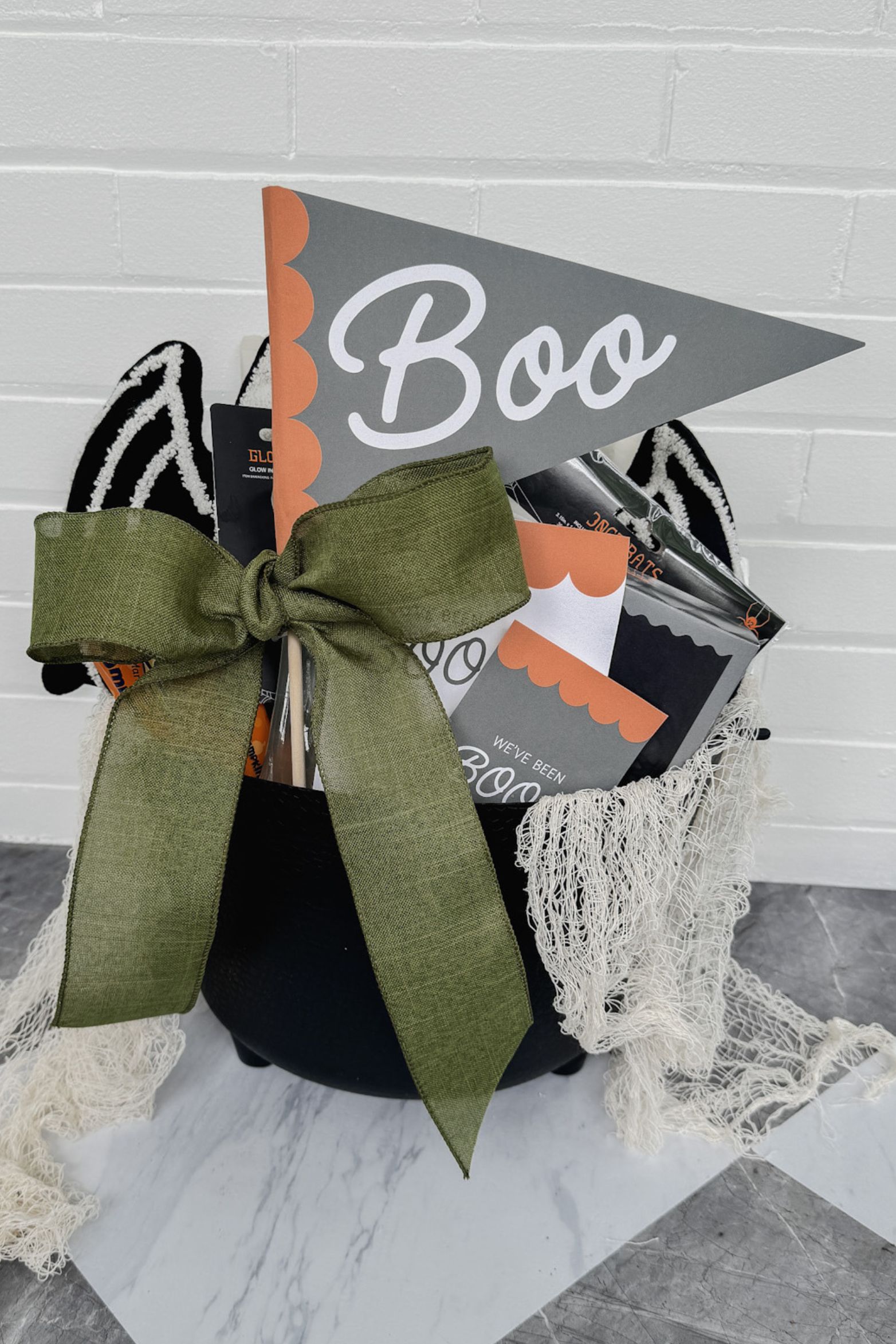 Cute Boo Basket Ideas - hostessology