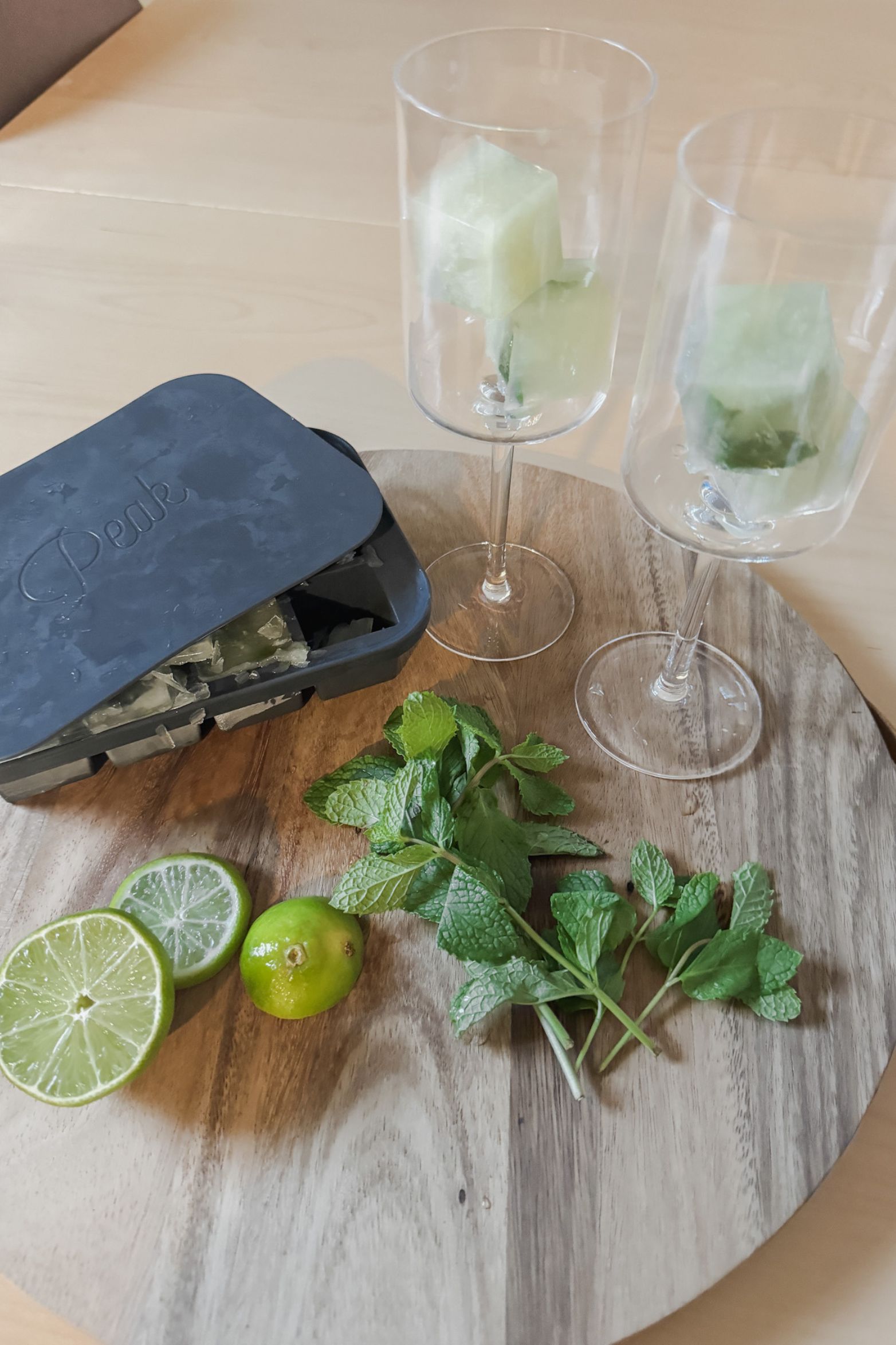 Hugo Spritz Cocktail with Lime and Mint Ice Cubes - hostessology